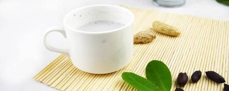 牛奶结块了还能喝吗 业百科